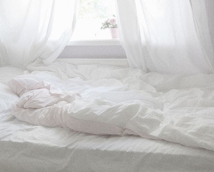 Idei pentru un dormitor colorat - Feminis.ro, inspiratie zi de zi