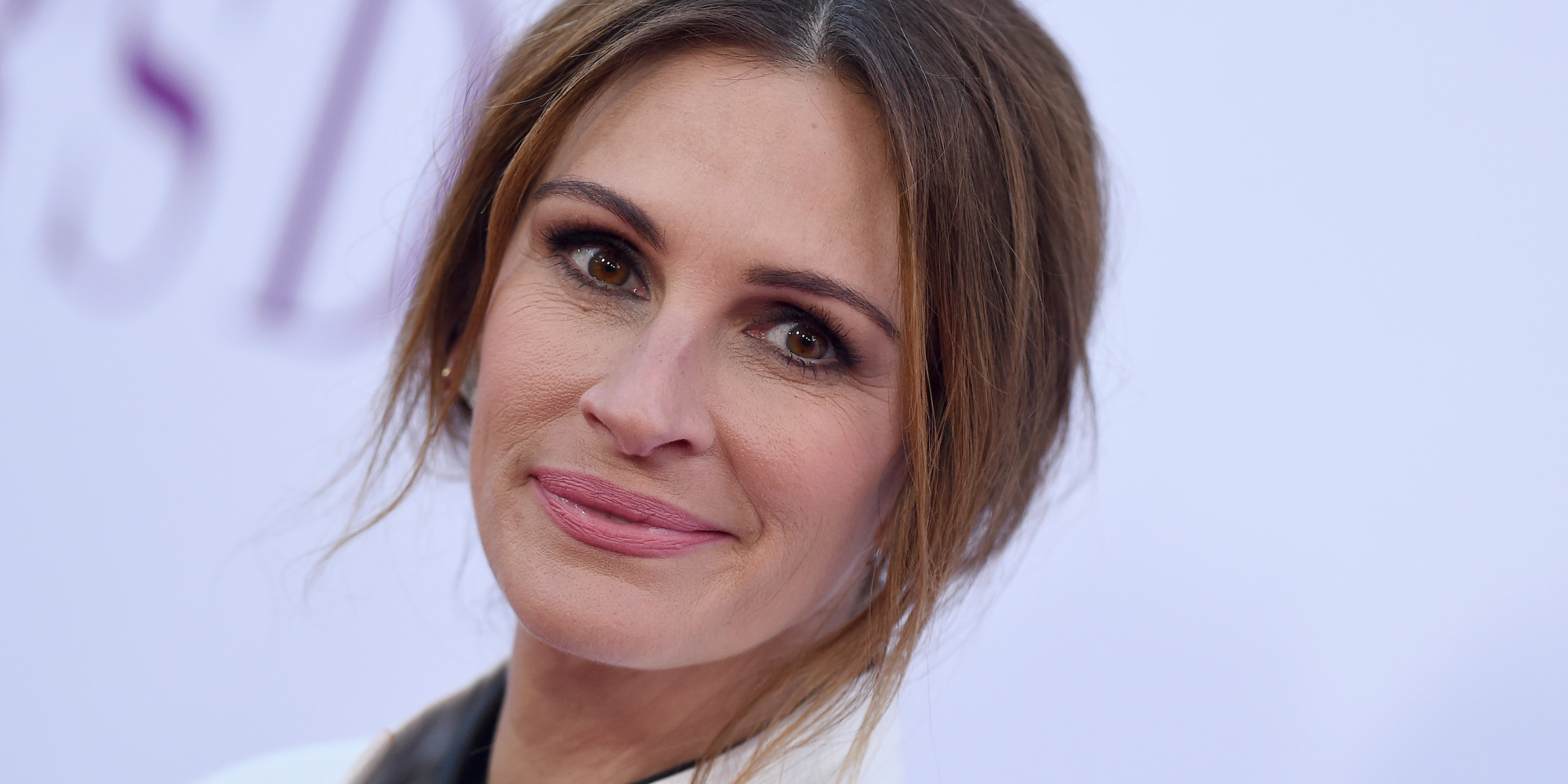 FOTO Apariţie de senzaţie: Julia Roberts, pentru prima... - Feminis.ro ...
