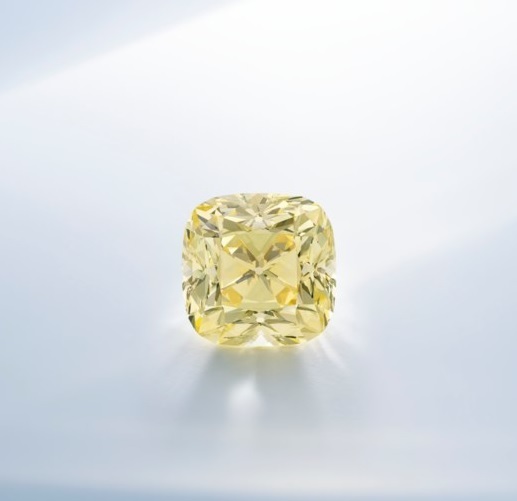 Cel mai mare diamant alb scos vreodată la licitaţie va fi... - Feminis ...